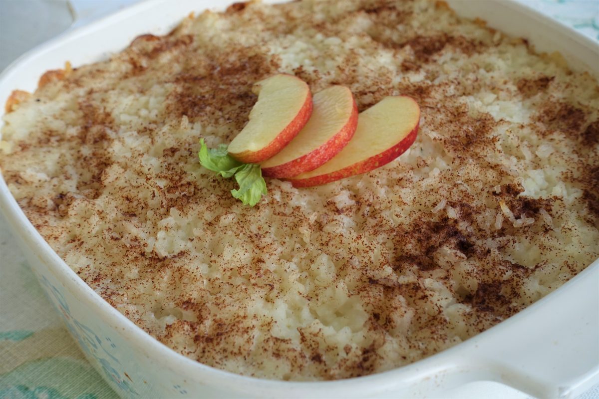 Baked Rice with Apples – European Recipe