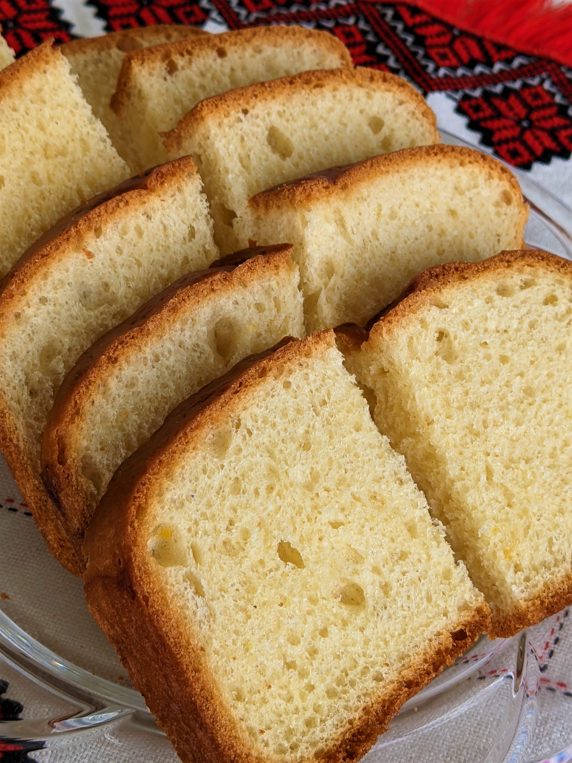 Light and Airy Paska – Aunt Maria’s Recipe